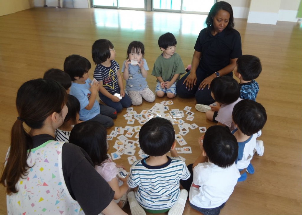 🎵 Let's play with Sherae！～ひまわり組の英語教室～ | 徳島市金沢 わかば認定こども園